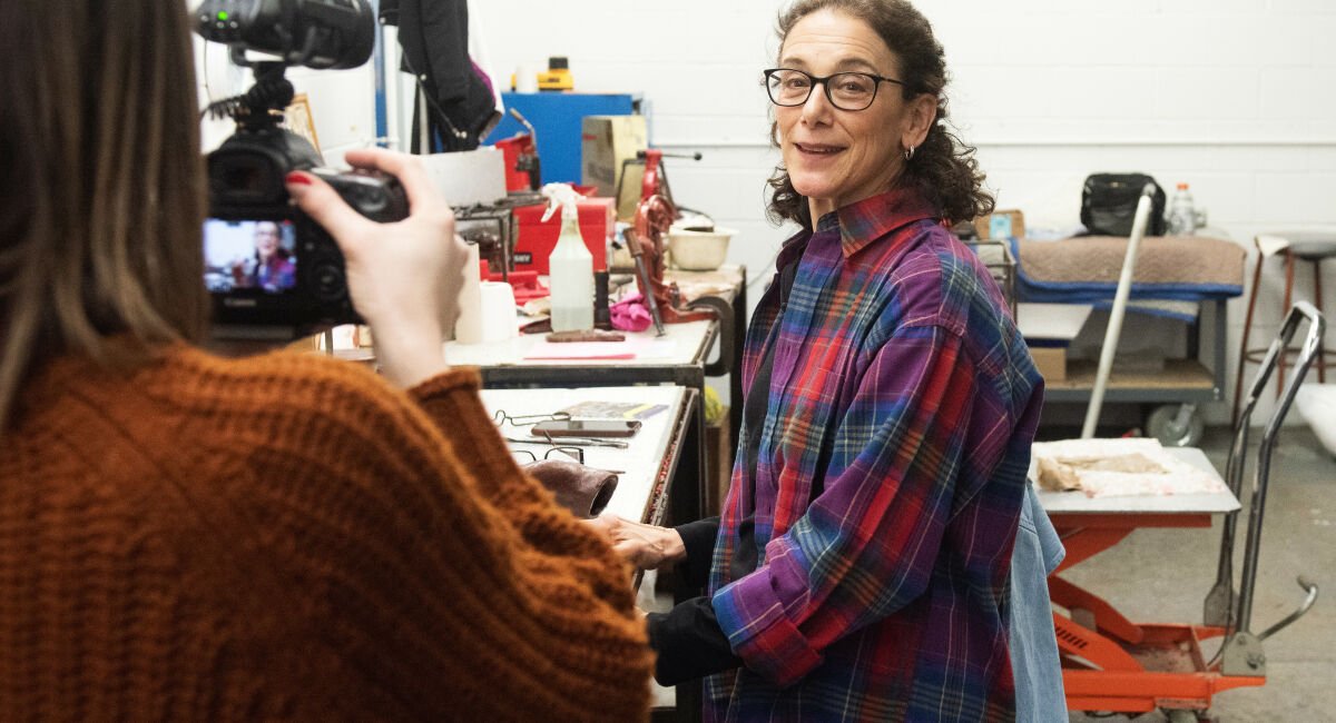 Meredith Bergmann - UAP